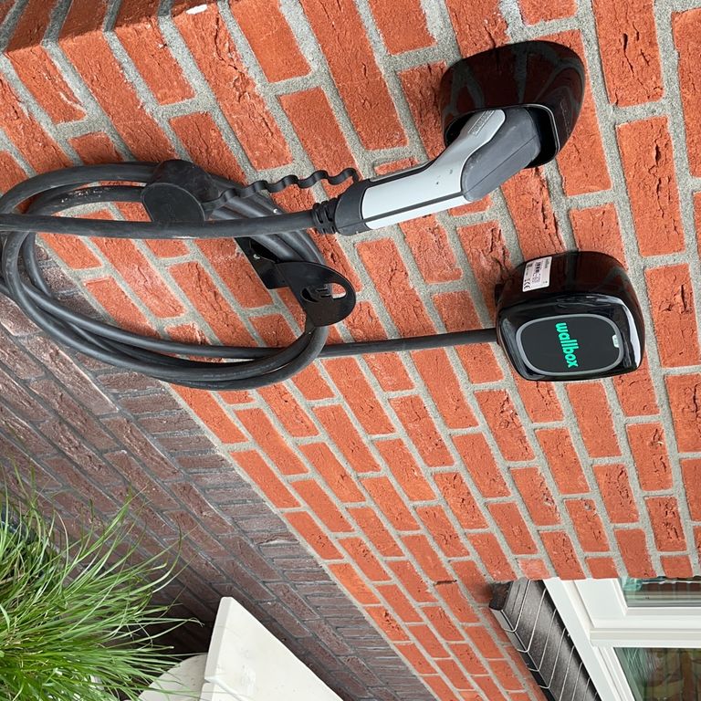 Laadpaal installatie? Vind de juiste elektricien | Werkspot