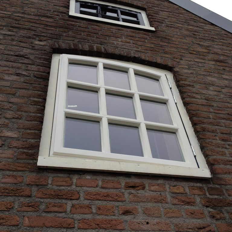 Glas vervangen van het raam? Vind de juiste glaszetter | Werkspot