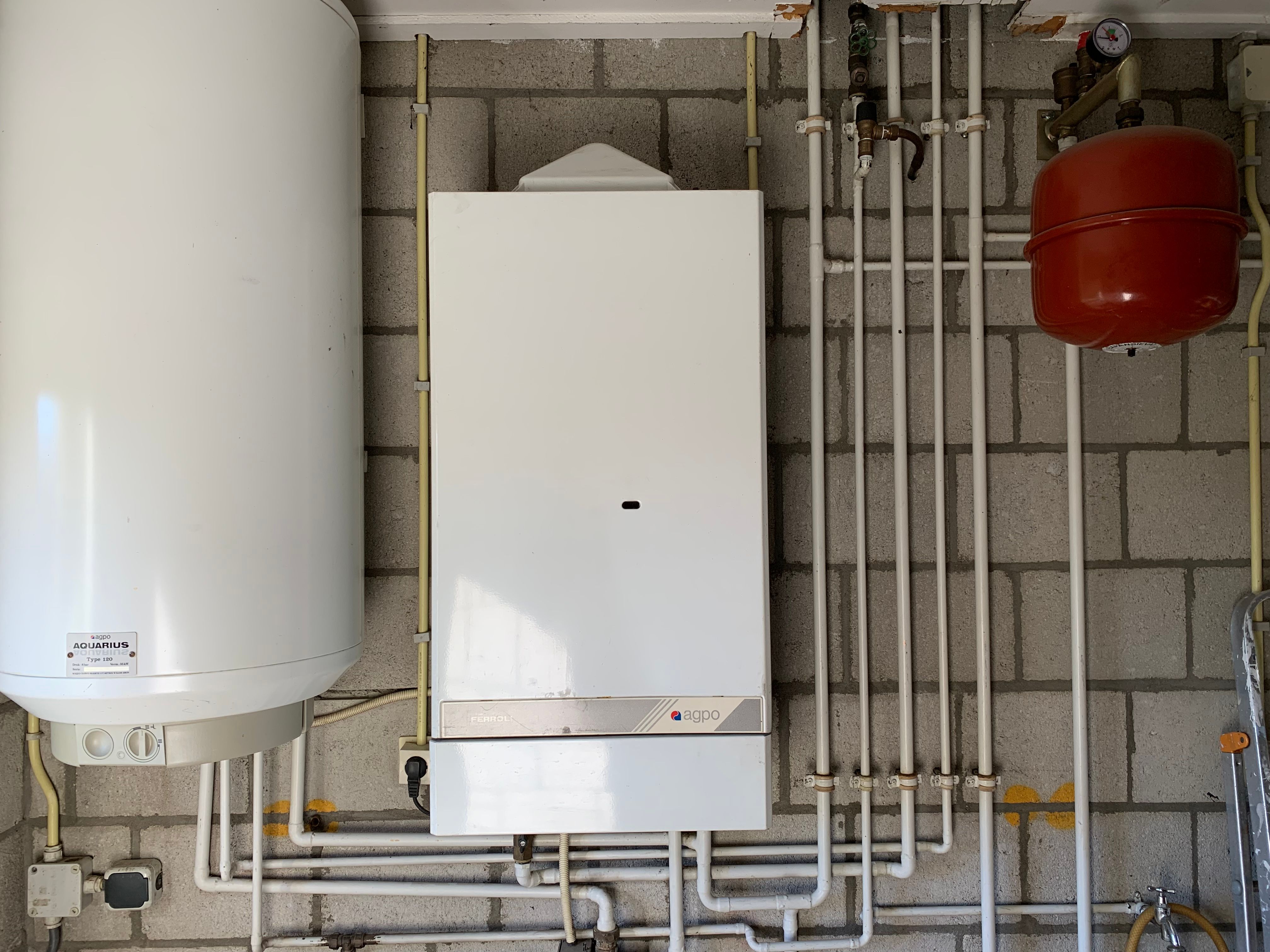 CV-ketel: Installatie, Verplaatsen van de aansluiting, Oude apparaa ...