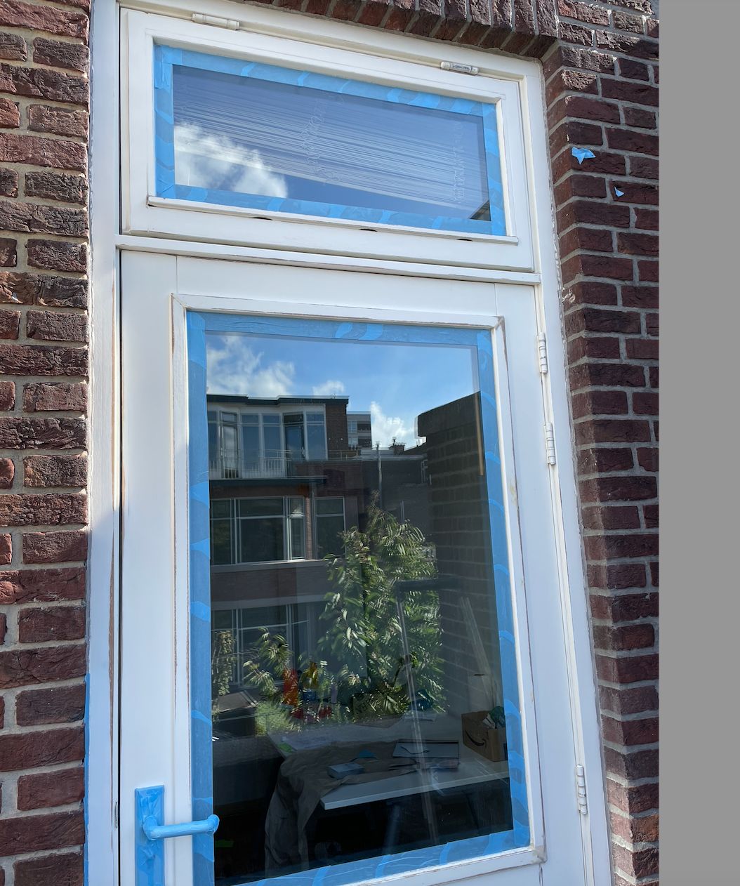 Raamkozijnen repareren: 1 raam; Voegwerk tussen kozijn en (buiten)muur ...