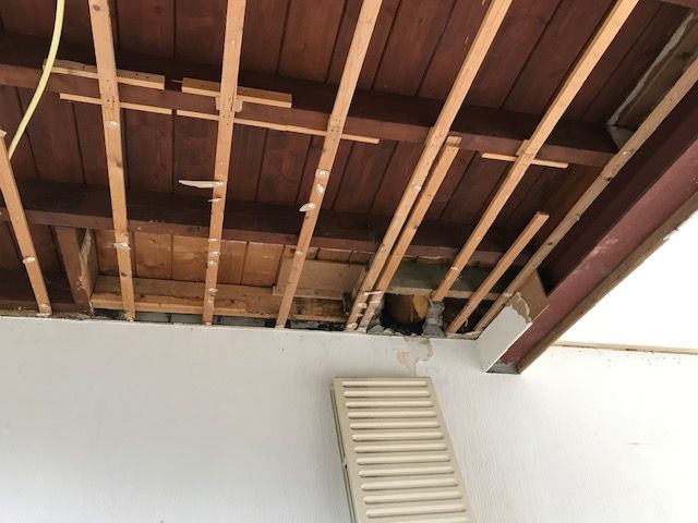 Plafond: 37 m²; Gipsplaten plaatsen op bestaande raggels - Werkspot