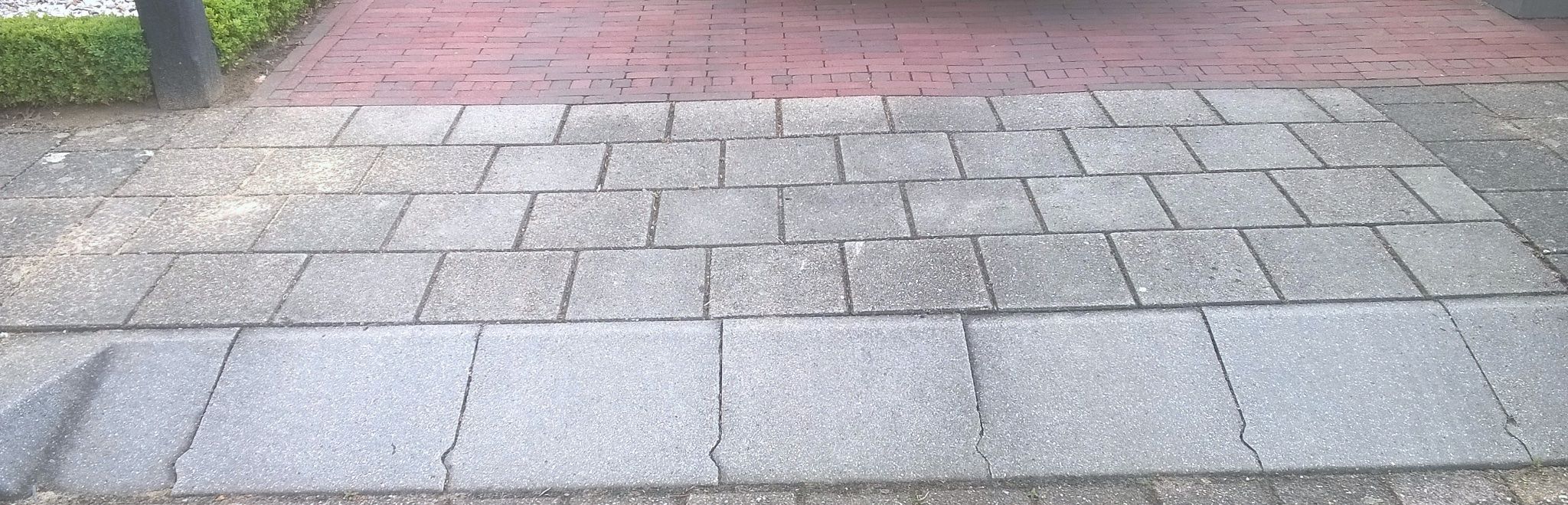 Oprit 10 meter verplaatsen - Werkspot