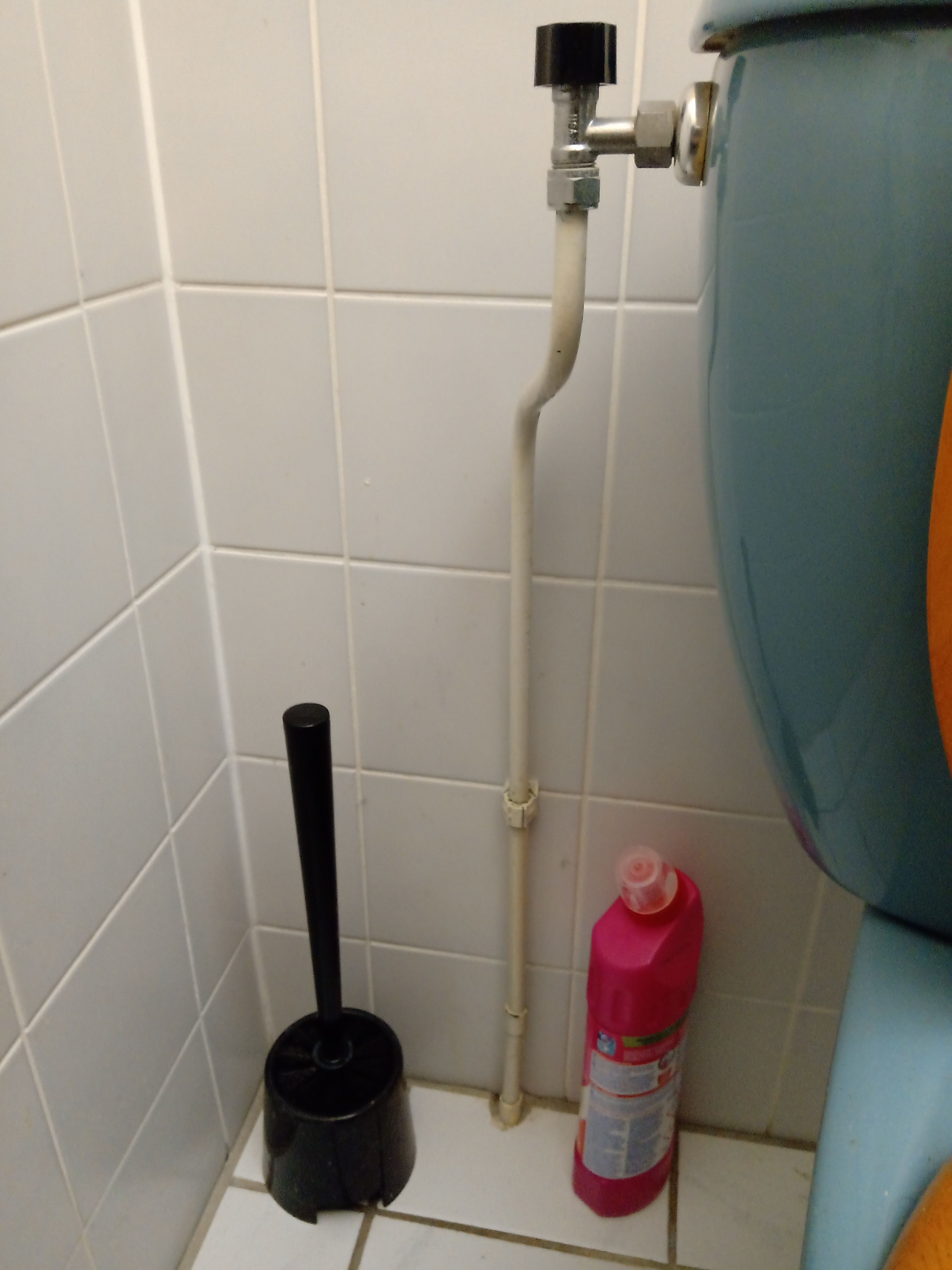 Kraan 1 Kraan Toilet Kraan En Slang Plaatsen Werkspot kraan-1-kraan-toilet-kraan-en-slang-plaatsen-werkspot