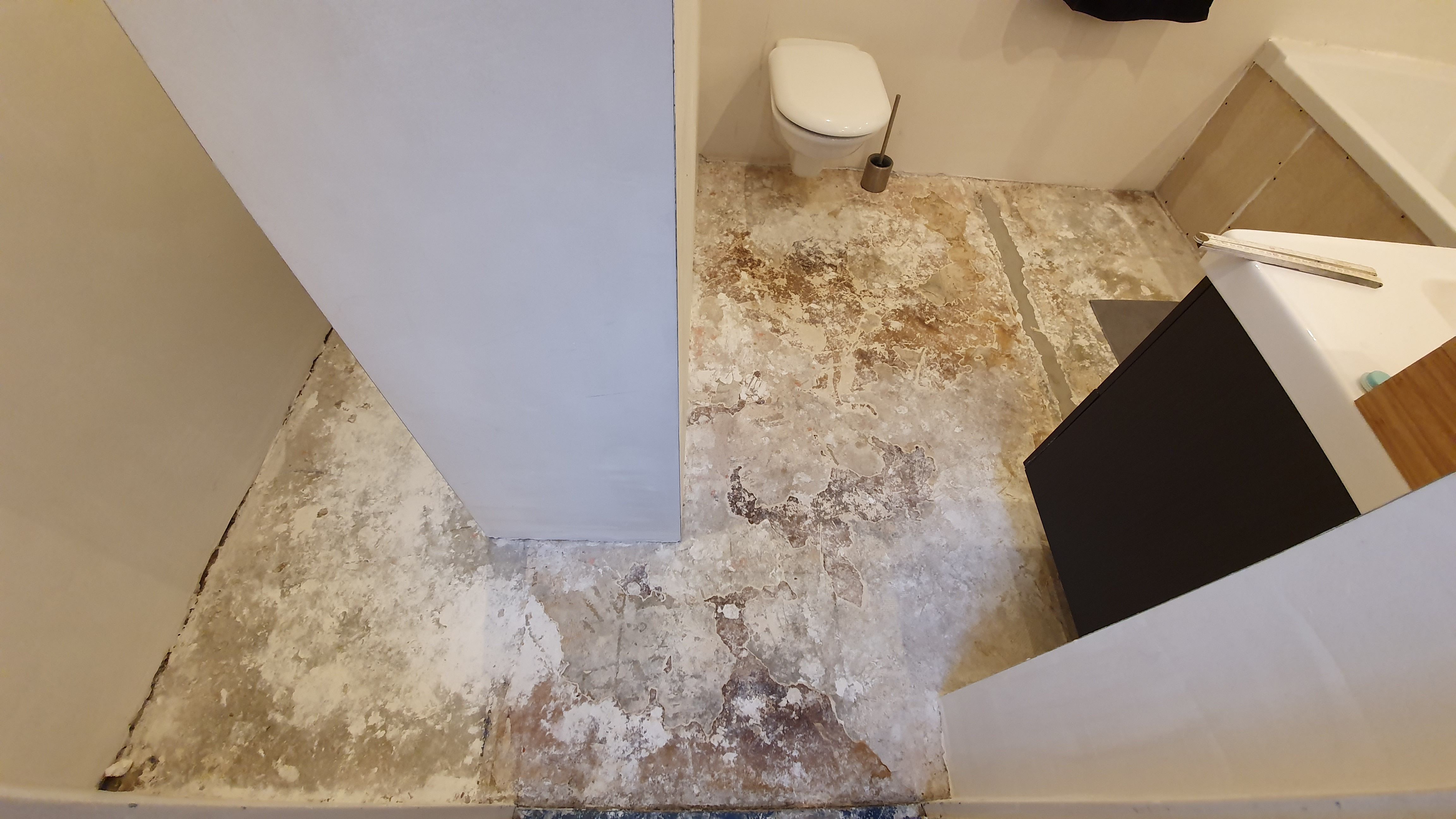 Betonvloer of cementdekvloer aanbrengen: 6 m2; badkamer - Werkspot Betonvloer of cementdekvloer aanbrengen: 6 m2; badkamer - Werkspot