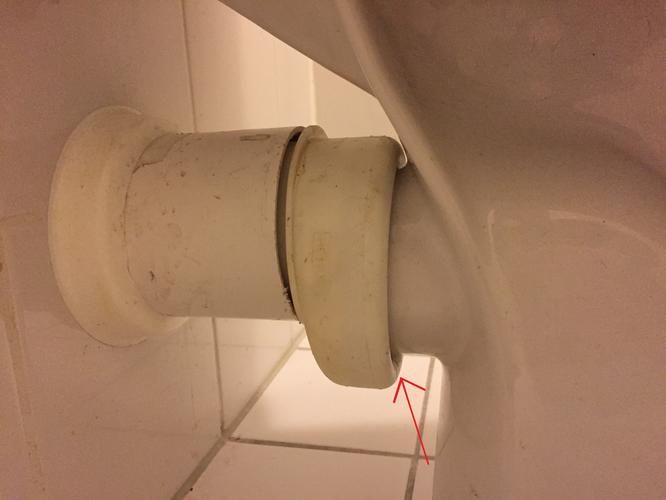 Lekkende afvoer WC - Werkspot